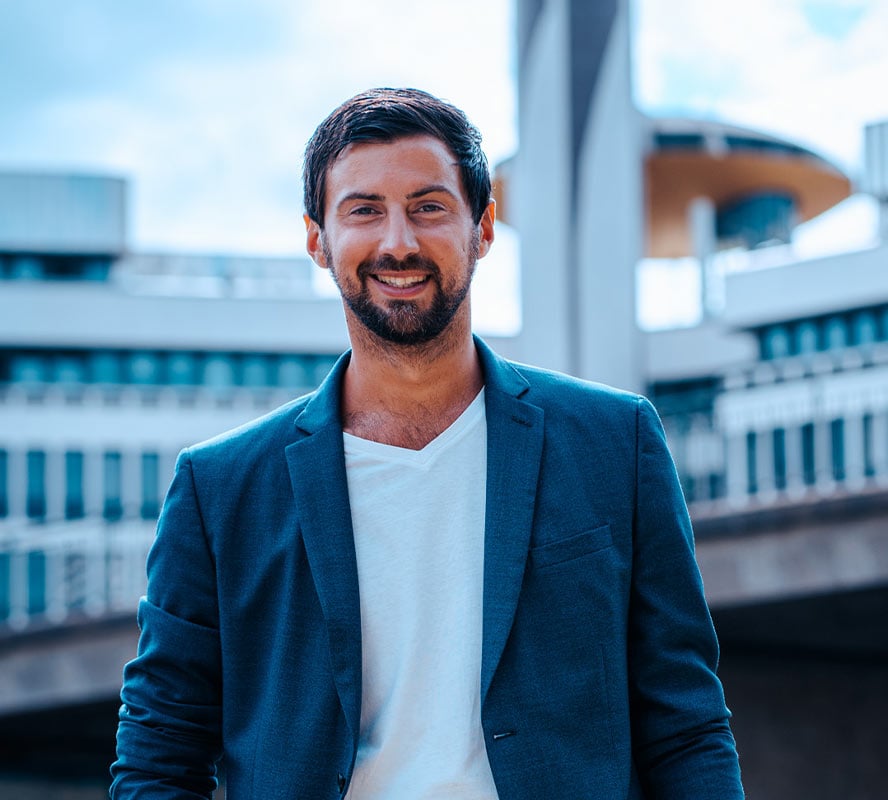 The Steeple tool improves internal communication of the companies